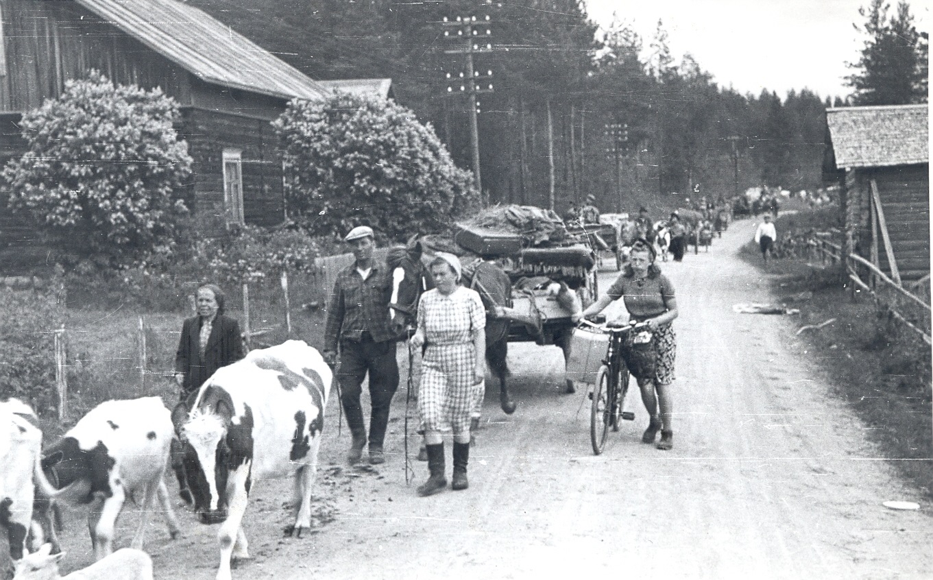 Karjalan evakoita – Huoltaja-säätiö